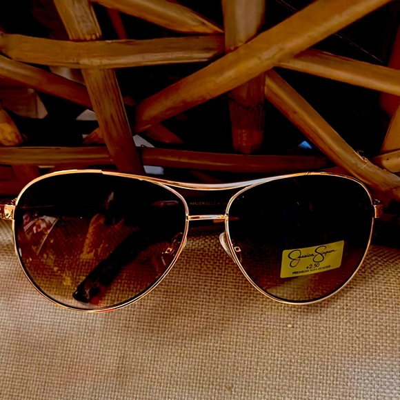 Jessica Simpson | Accessories | New Jessica Simpson Premium Sun Reader ...